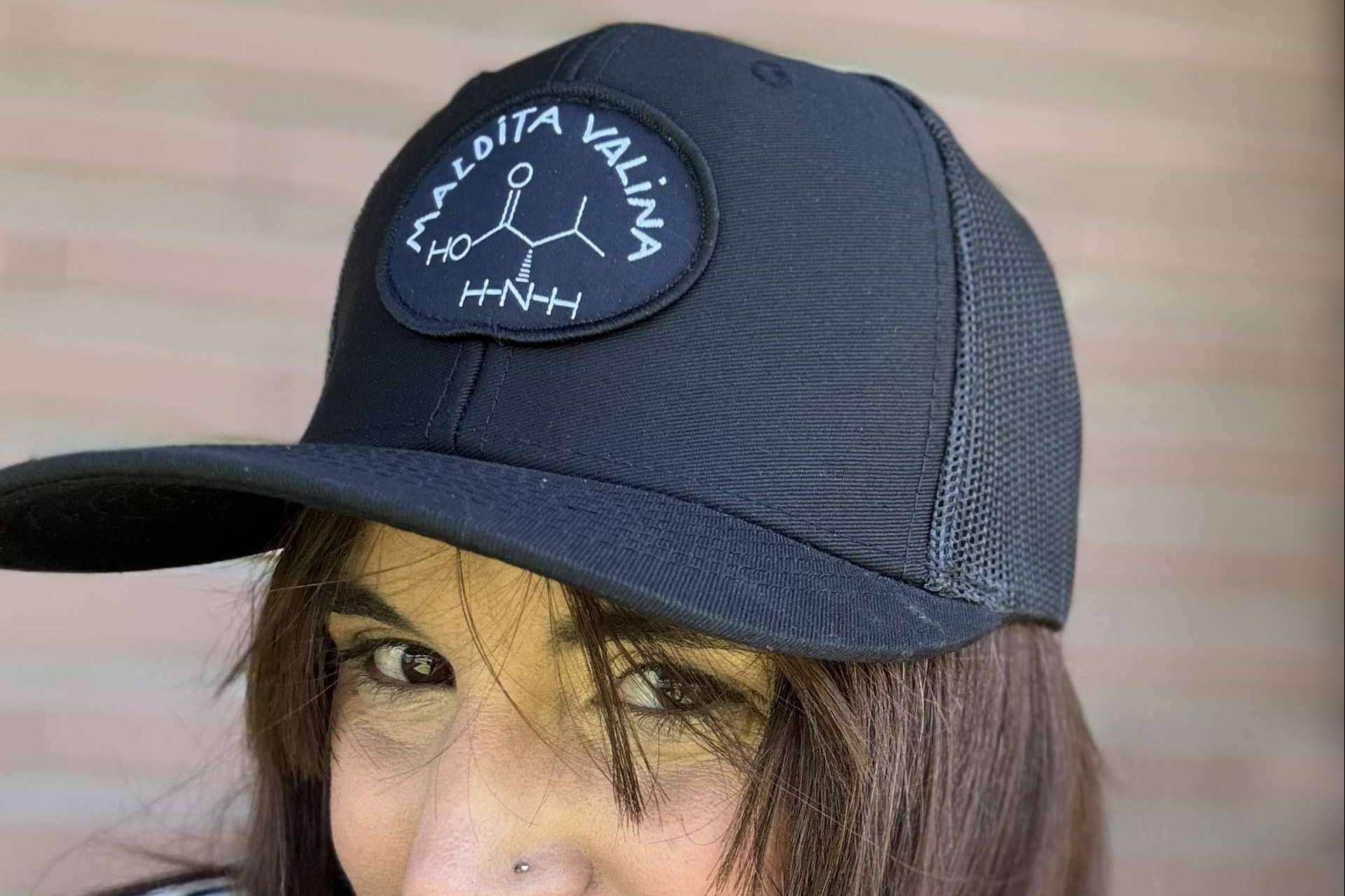 Maldita Valina; una marca emergente con diseños originales y un fin ...