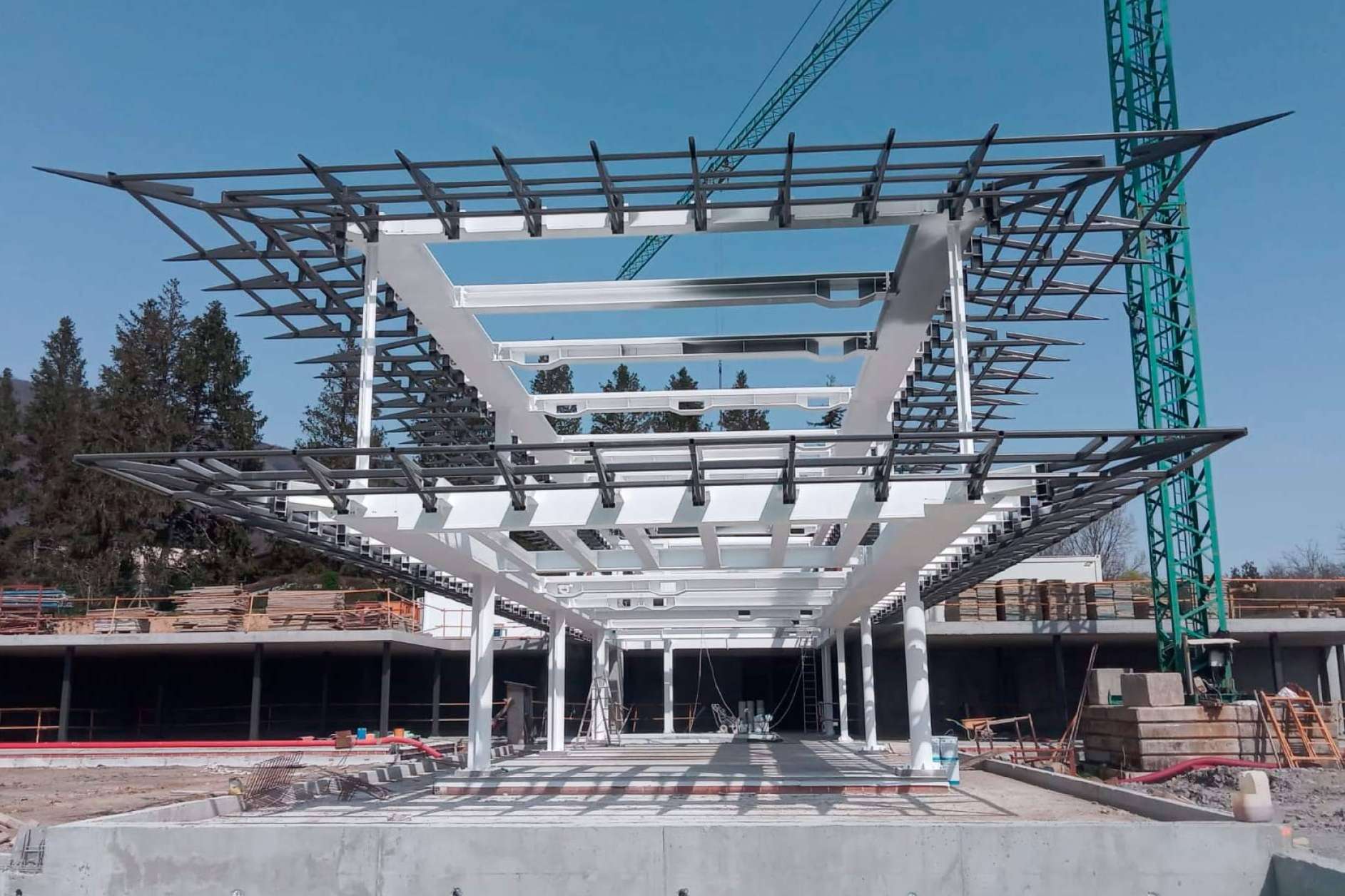 RPM promueve el desarrollo industrial con nuevos proyectos de estructuras metálicas para naves ...