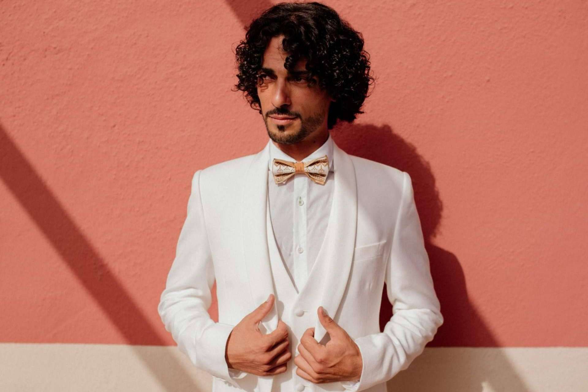 ¿Black?tie o cocktail? Cómo elegir entre pajarita o corbata en cada ocasión